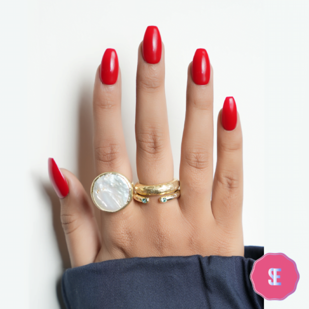 Soft Curve Round Press-On Nails by SOEZI